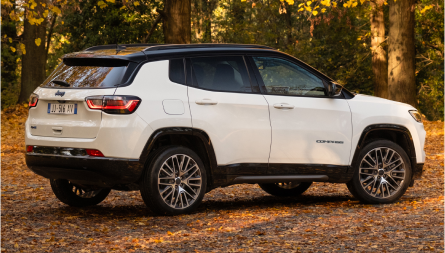 Der neue Jeep® Compass 4xe PHEV - Plug-in-Hybrid | Jeep® CH