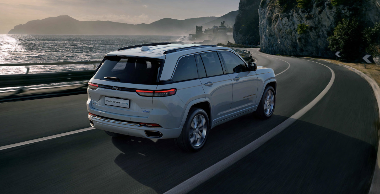 Jeep® Grand Cherokee | Plug-in Hybrid SUV | Jeep® Schweiz