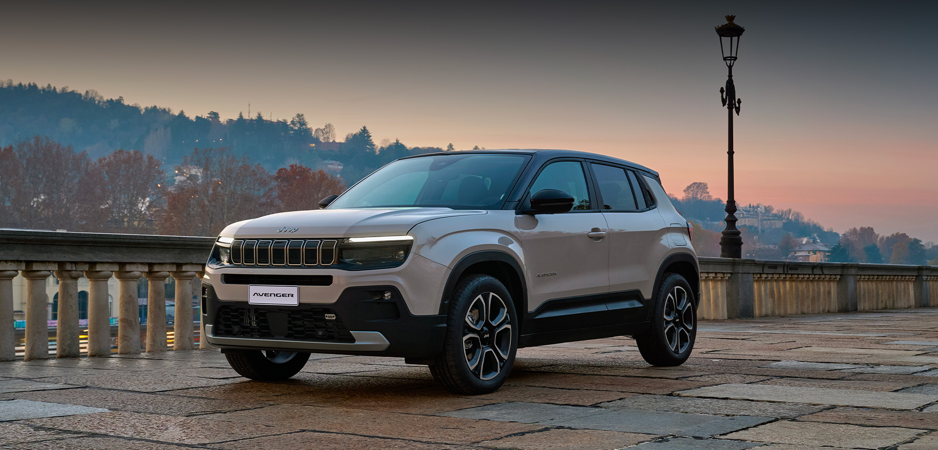 Der neue Jeep® Avenger | Vollelektrischer SUV | Jeep® DE